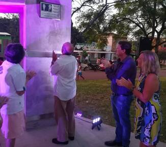 Plazoleta en homenaje a la familia Quiroz de Apóstoles - Agencia de ...