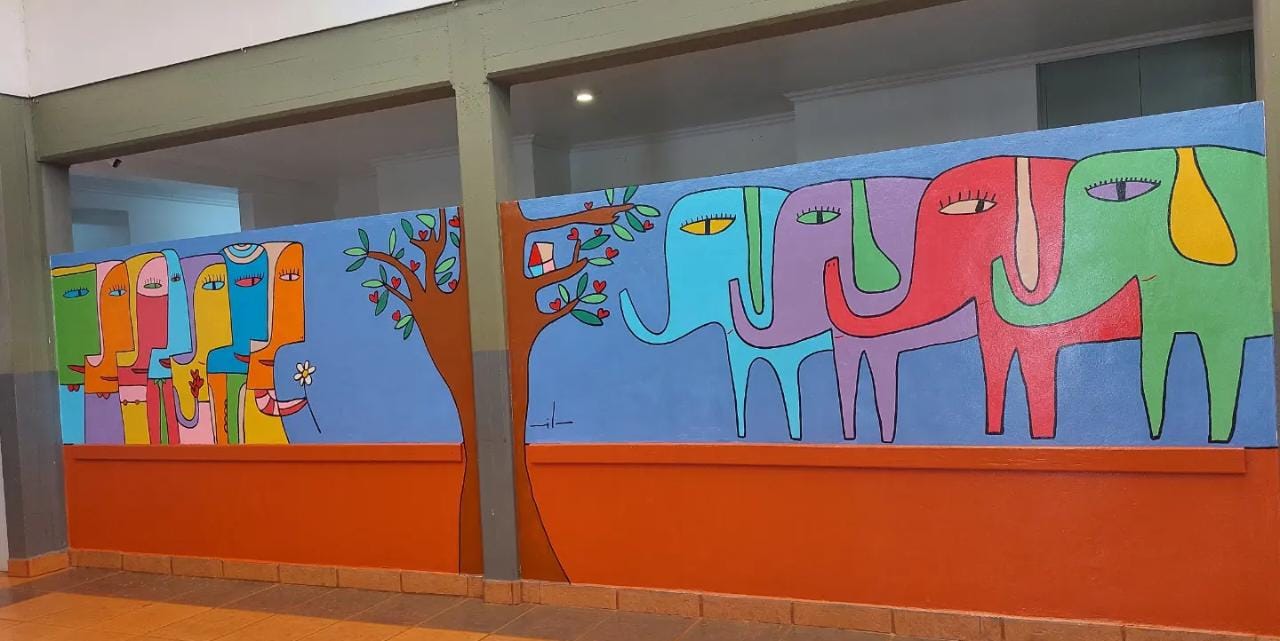 El artista plástico Milo Lockett dejó plasmada una obra de arte en el ...