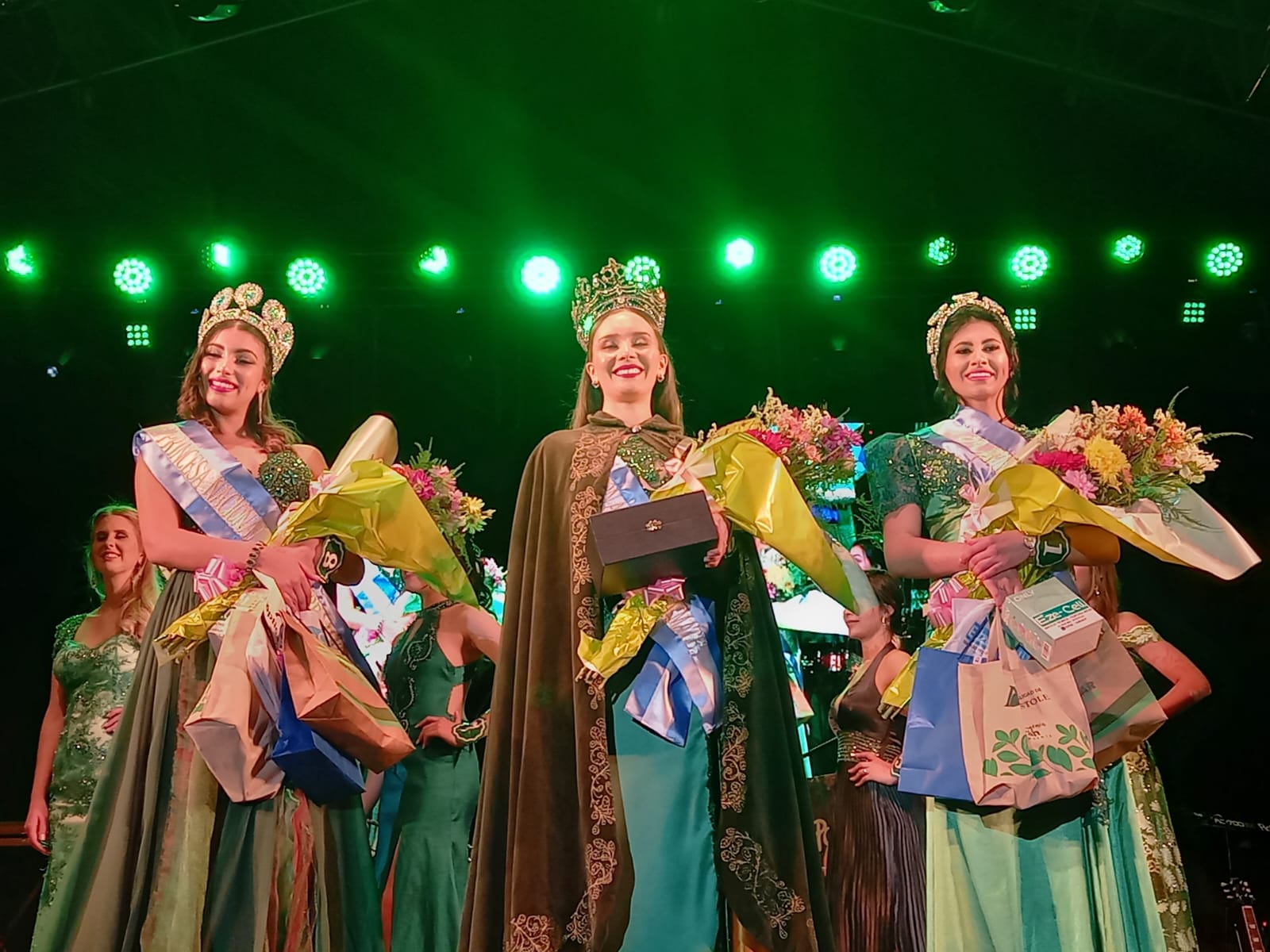 Mariana Luján Moretti es la Nueva Reina Nacional e Internacional de La ...